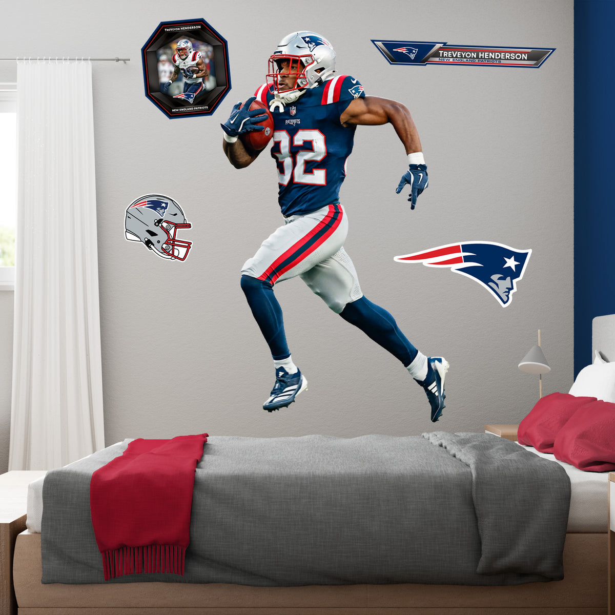 TreVeyon Henderson - RealBig Collection - Official NFL - New England P ...