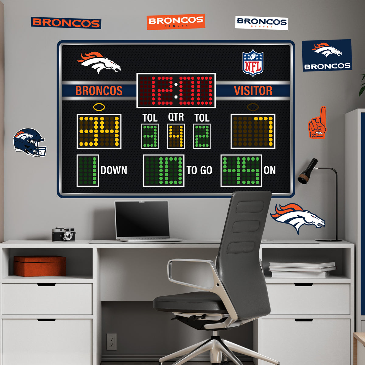 Denver Broncos - RealBig Scoreboard Collection - Official NFL - Reusab ...